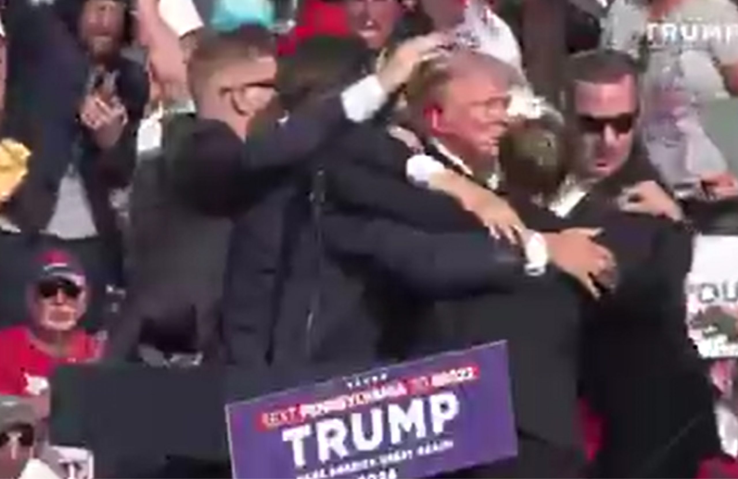 INIKAH PENAMPAKAN WAJAH PENEMBAK DONALD TRUMP? – Monitor Keadilan